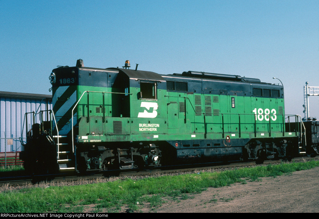 BN 1883, EMD GP9, ex NP Geep